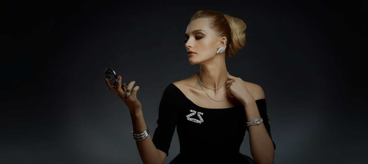 Chic Necklaces - Pat Saling Collection